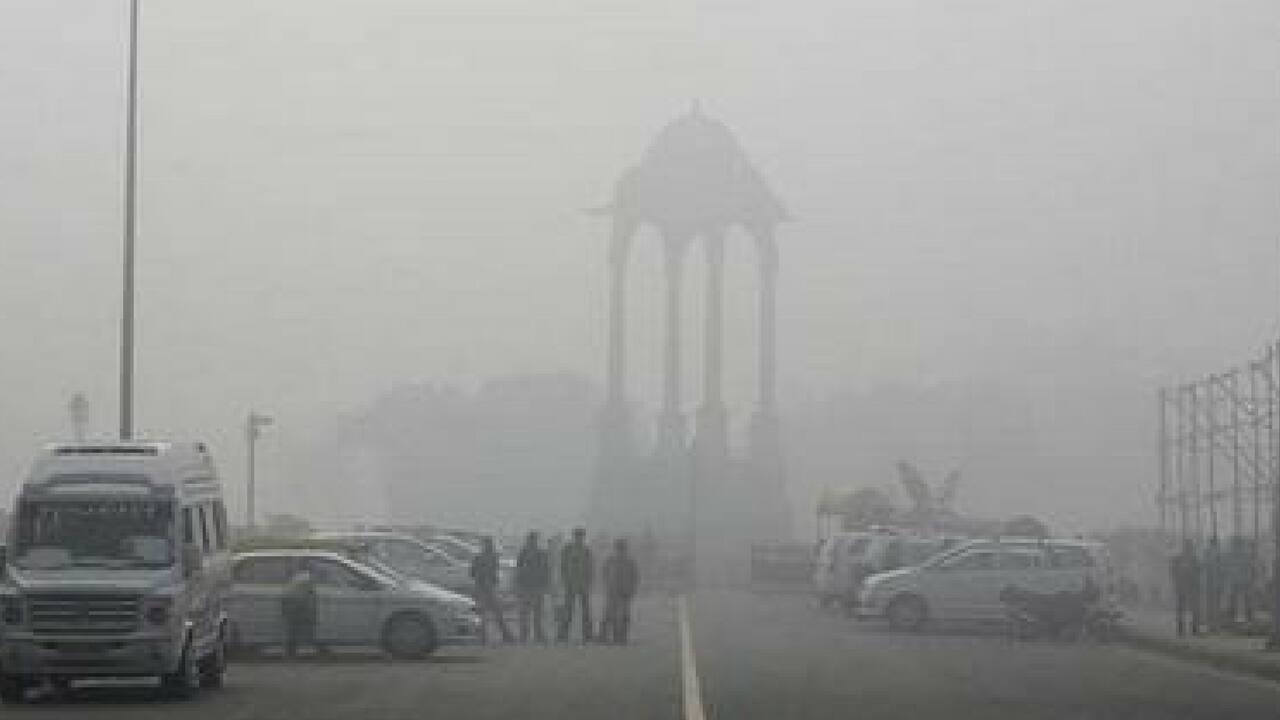 Delhi air pollution updates: SC seeks immediate action from govt to ...