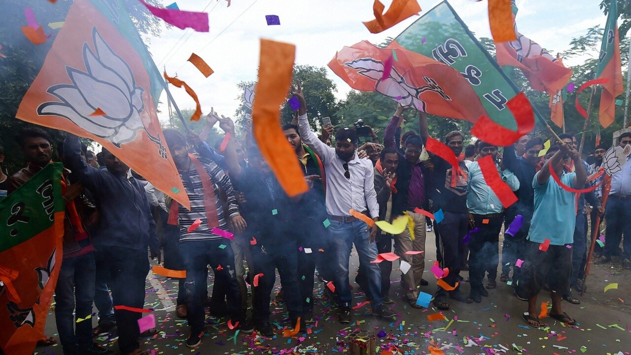 Gujarat Assembly Election Results: BJP ends 2017 in style, but Congress ... Gujarat Assembly Election Results: BJP ends 2017 in style, but Congress ...