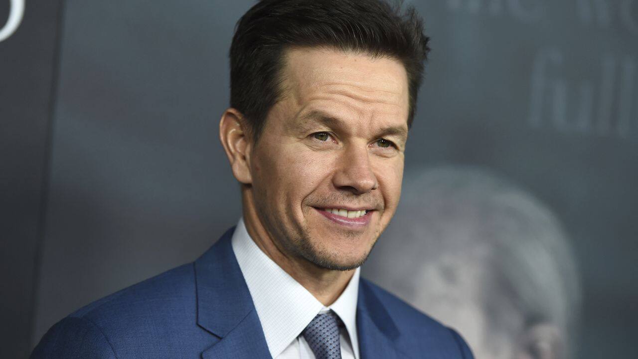 Mark Wahlberg might make Hollywood debut as director with a 'true story ...