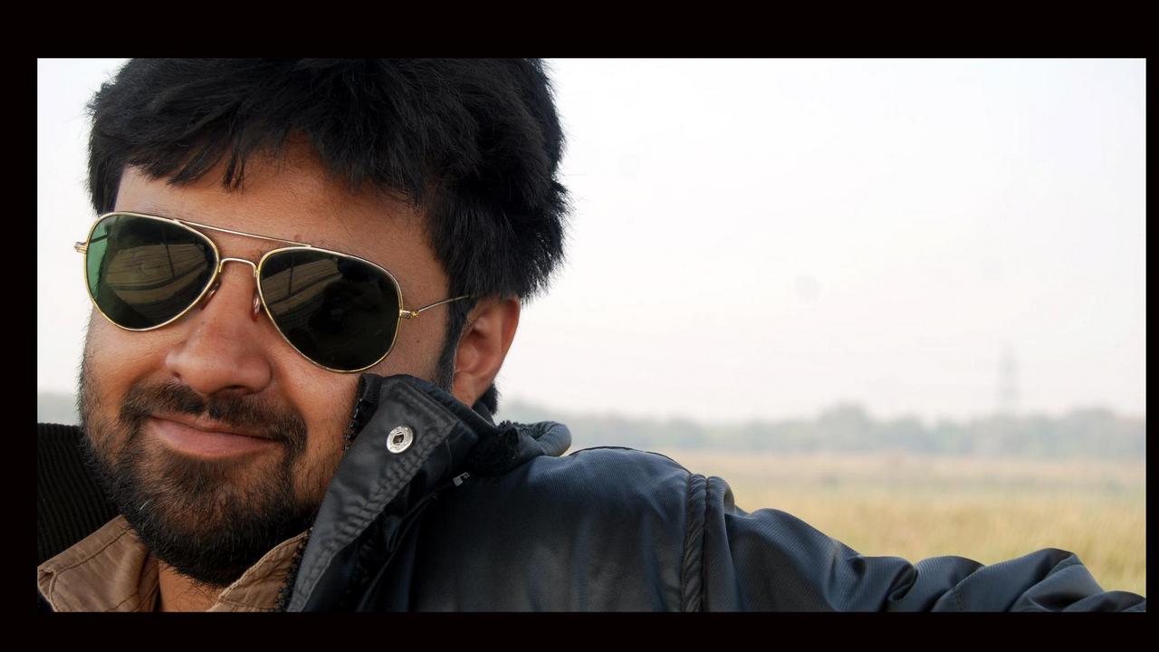 Investigative Journalist From Delhi Arpit Parashar Dies After Fall From 