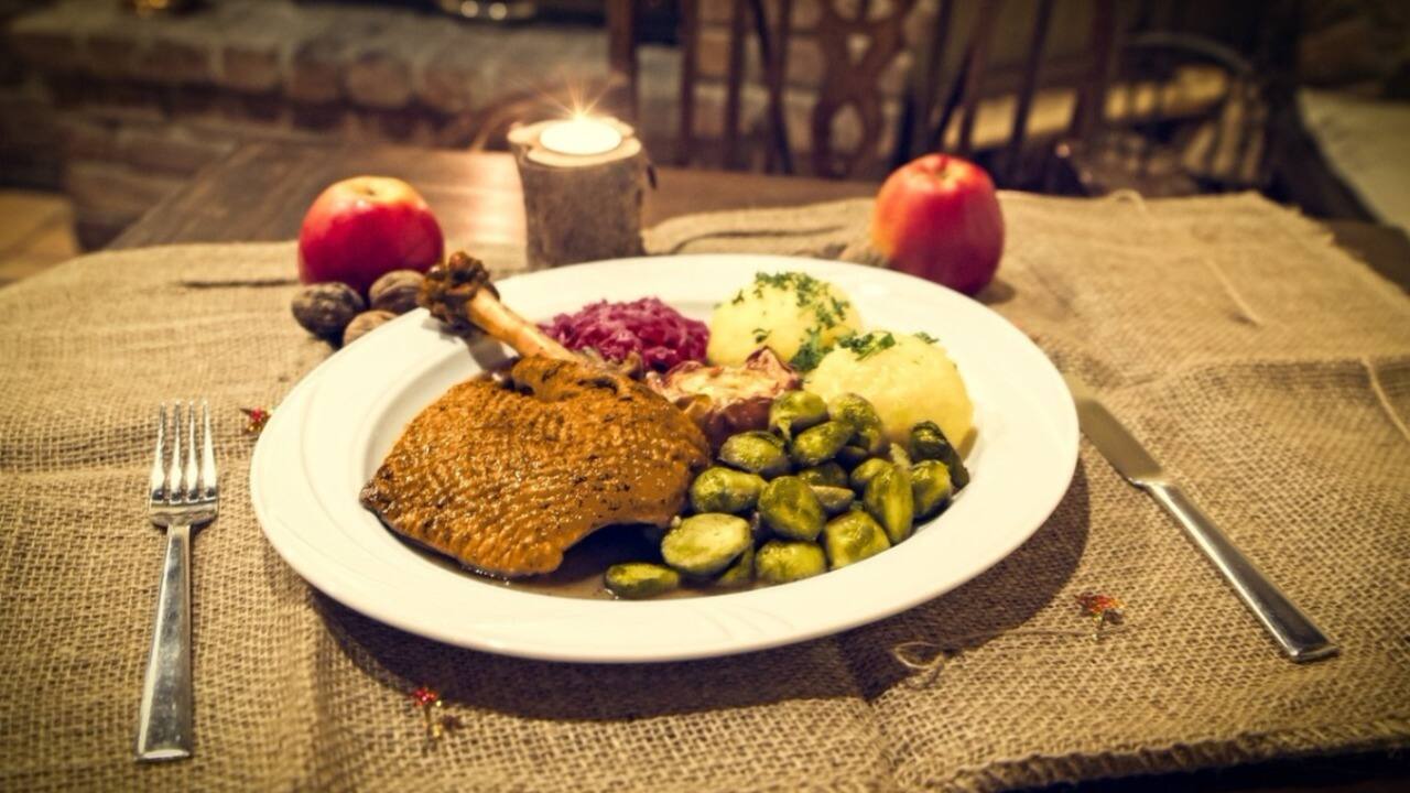 Christmas cuisine: From milk cream to duck curry, chefs share festive ...