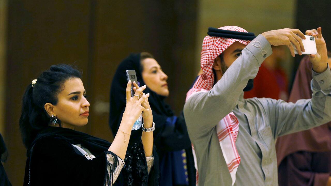 Apple and Amazon in talks with Saudi government as they look to invest ...