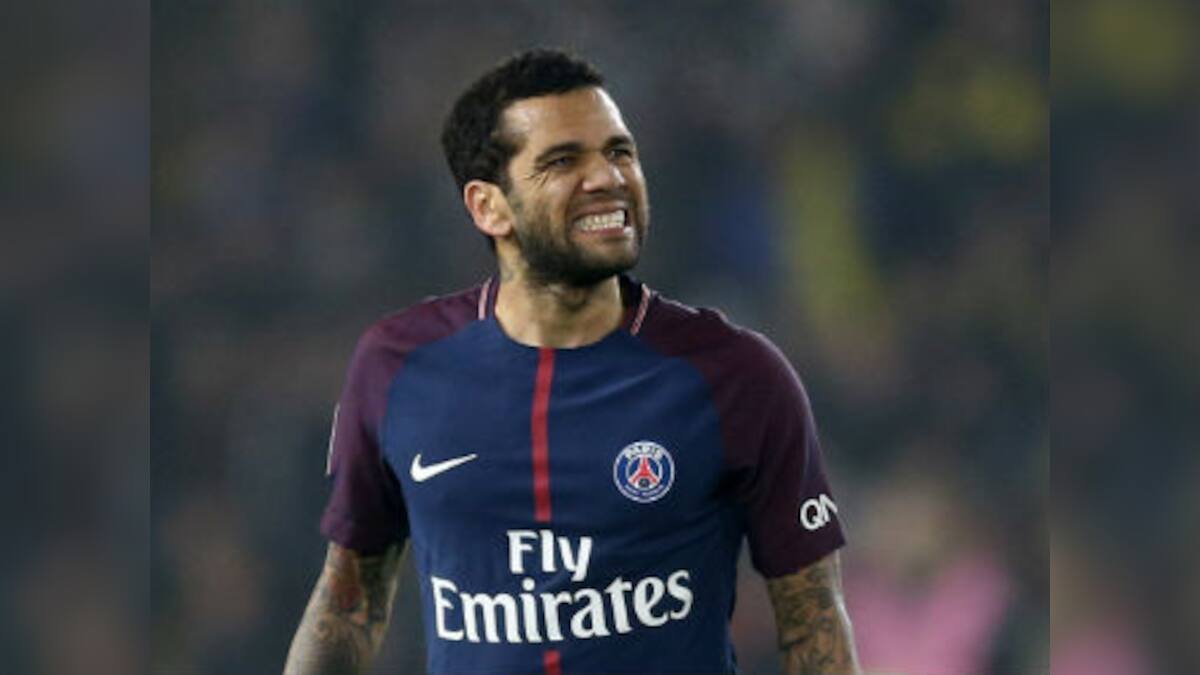 Brazilian defender Dani Alves undergoes surgery for injured knee: Paris ...