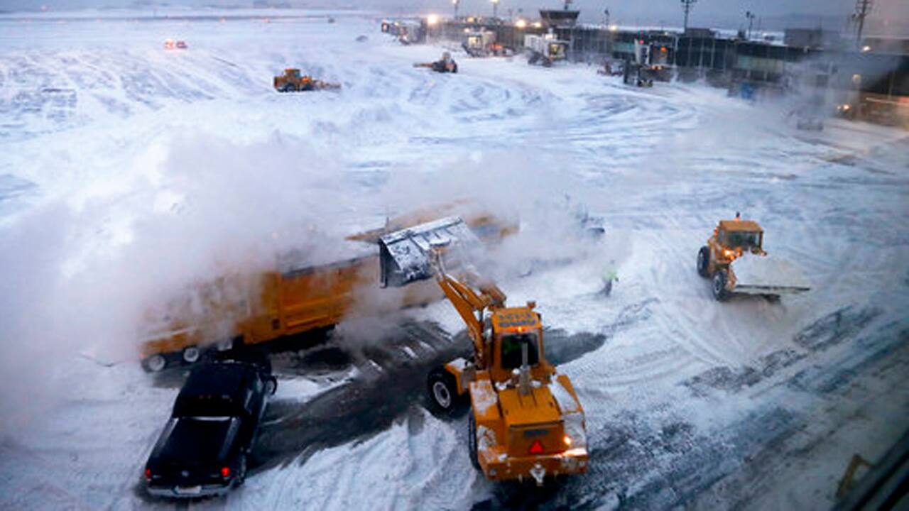 Arctic Blast Freezes Us Canada Under Record Breaking Low Temperatures