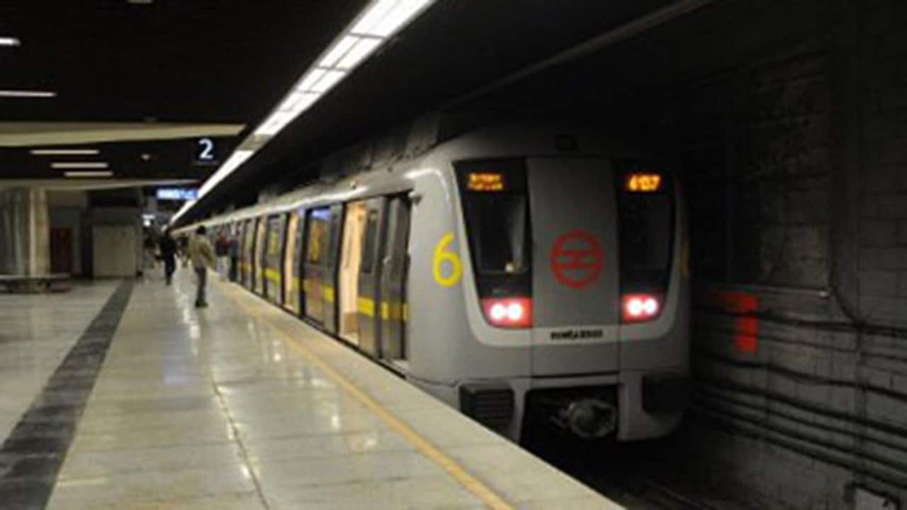 Eight injured as Delhi Metro girder for construction of foot-over ...