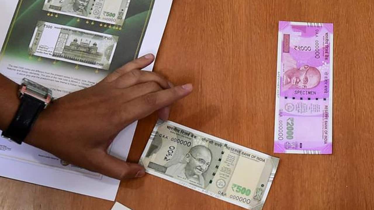 Currency shortage: Printing presses operating 24x7, generating Rs 500 ...