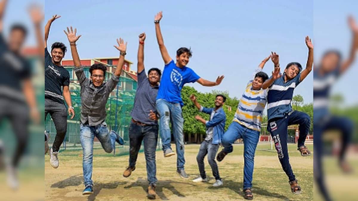 CBSE Class 10th Result 2018 updates: Girls outshine boys; two bag first ...