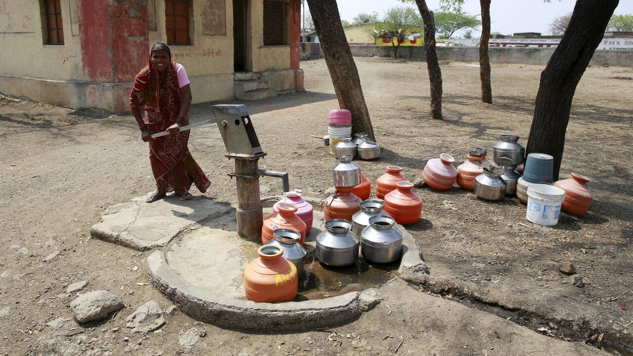 Water crisis: About two lakh people dying every year in the country due ...