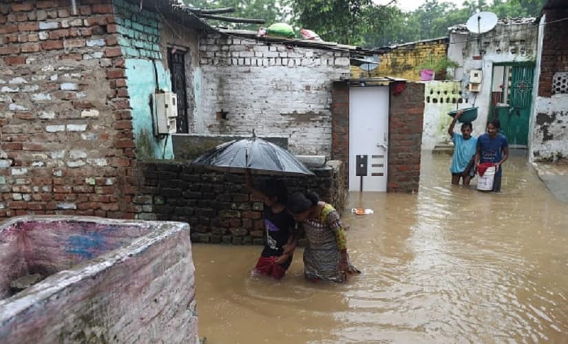 Heavy rains lash Gujarat: NDRF, air force teams put on alert; Vijay Rupani holds emergency ...