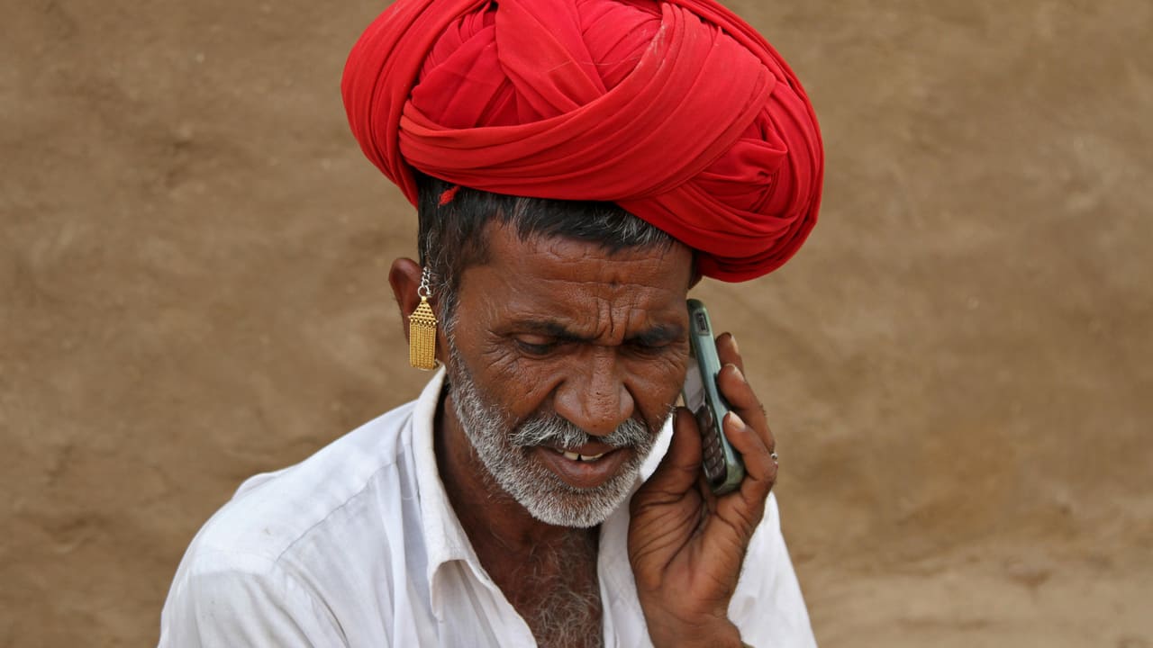 iVVO unveils its ‘Eco series’ handsets for rural India priced from Rs ...