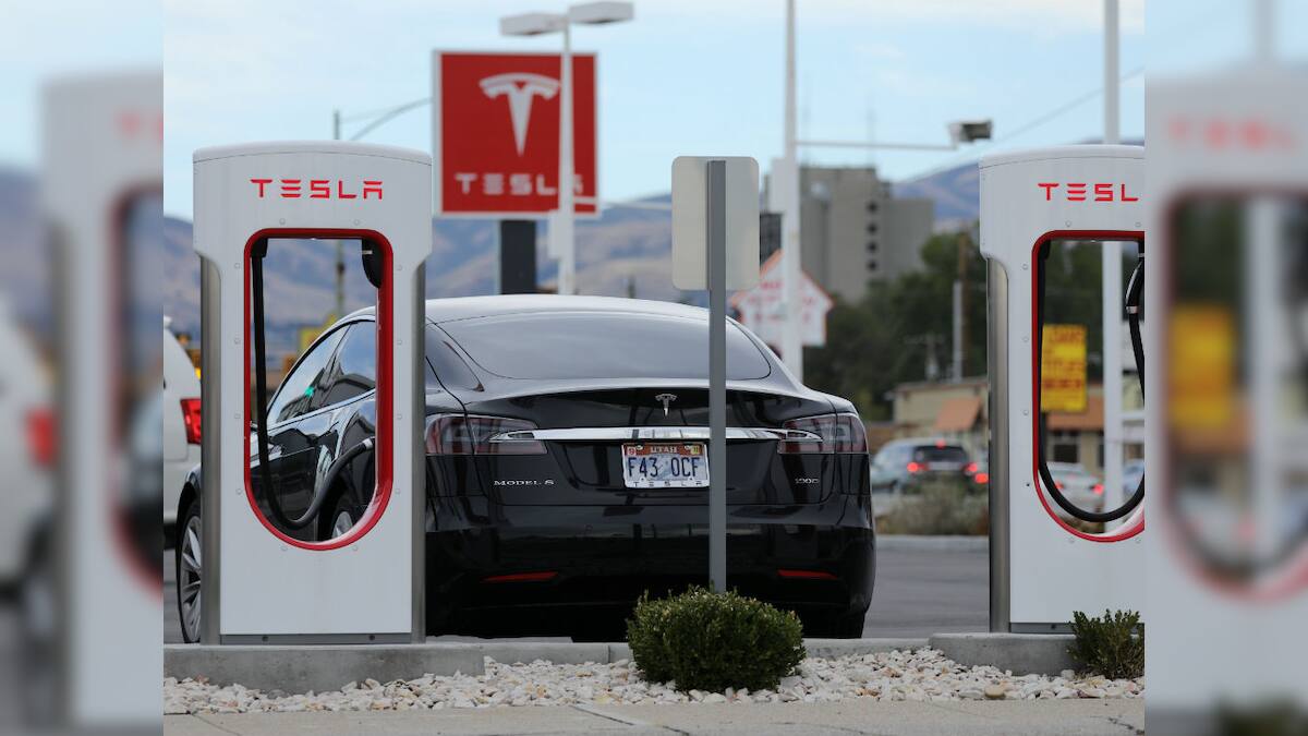 We don't believe Elon Musk has funds to take Tesla private: JPMorgan ...