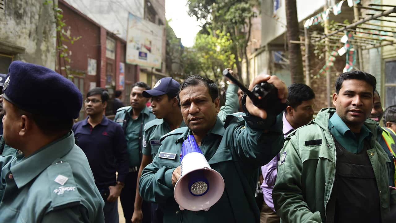 Bangladesh student protests: Activists go into hiding, delete social ...