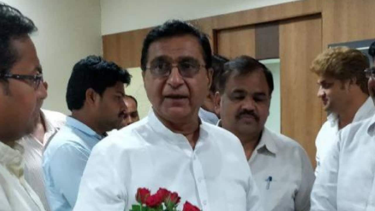 Congress expels six party workers for assaulting senior leader Deepak ...