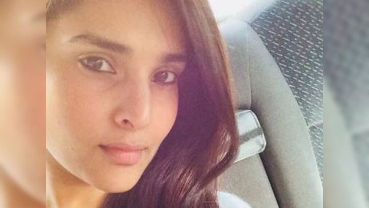 Congress' Divya Spandana tweets similarities between RSS and Muslim ...