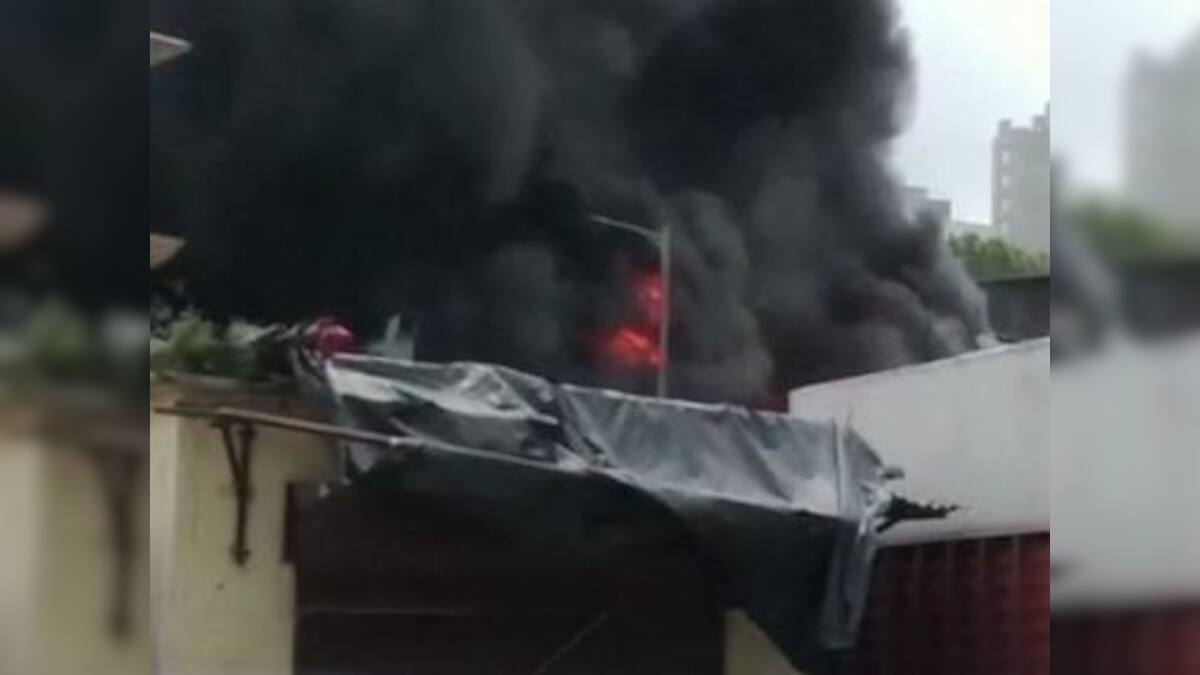 Fire breaks out near Somwar Bazar area at Malad West in Mumbai; no ...