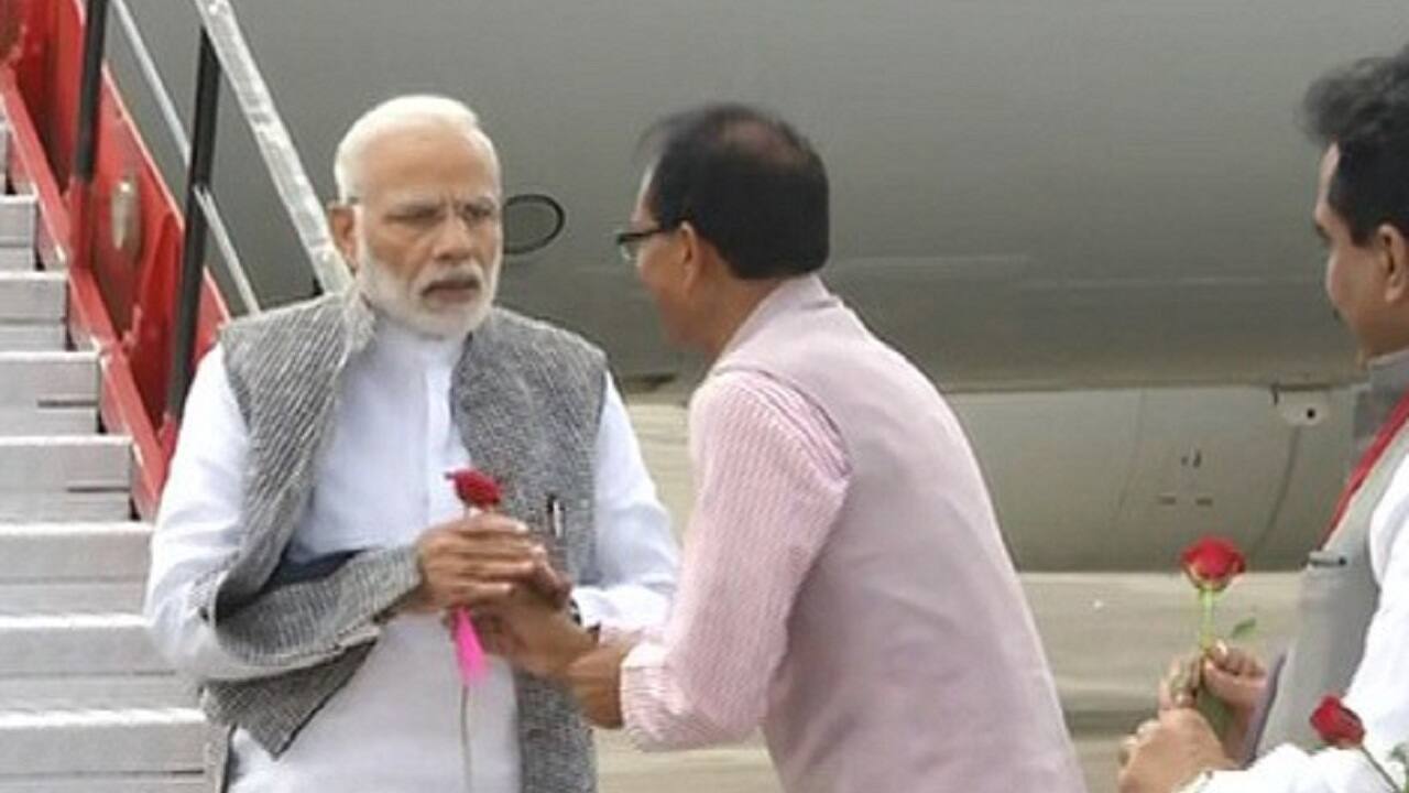 Narendra Modi reaches out to Dawoodi Bohra members in Madhya Pradesh ...