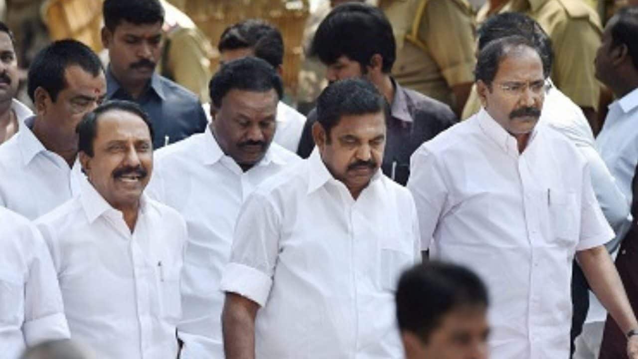 Tamil Nadu govt announces special assistance of Rs 2,000 each to BPL ...