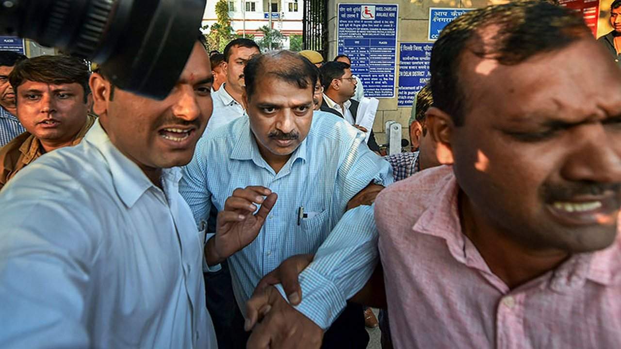 CBI DSP Devender Kumar, accused in Rakesh Asthana bribery case, gets ...