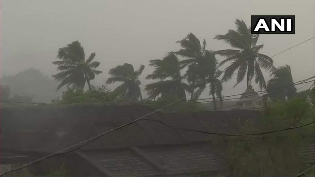 Cyclone Titli makes landfall in Odisha: Coastal districts face heavy ...
