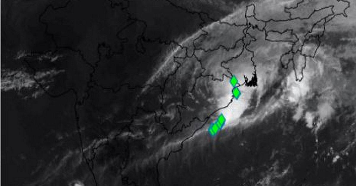 Cyclone Titli downgraded to deep depression as it heads for West Bengal ...