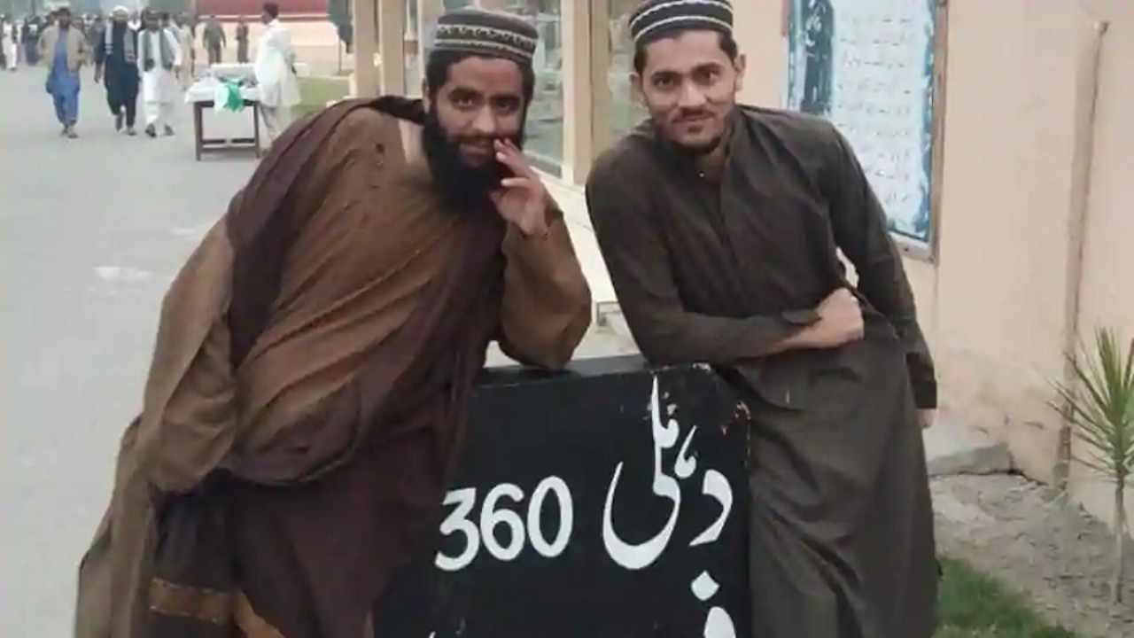 Delhi Police releases photos of two Jaish-e-Mohammad terrorists ...