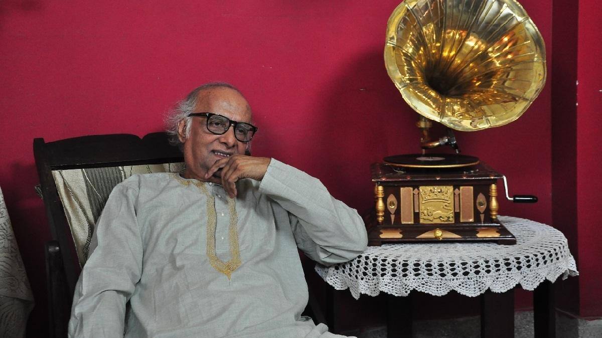 Koler Gaan movie review: Pronab Mukhopadhyay's new drama falters due to ...