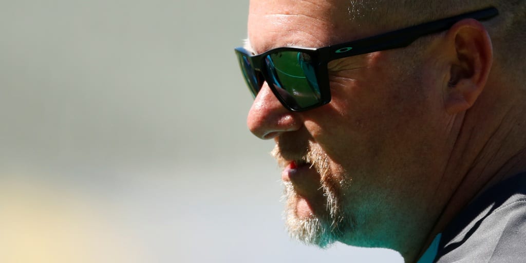 Australia's assistant coach David Saker steps down months ahead of the ...