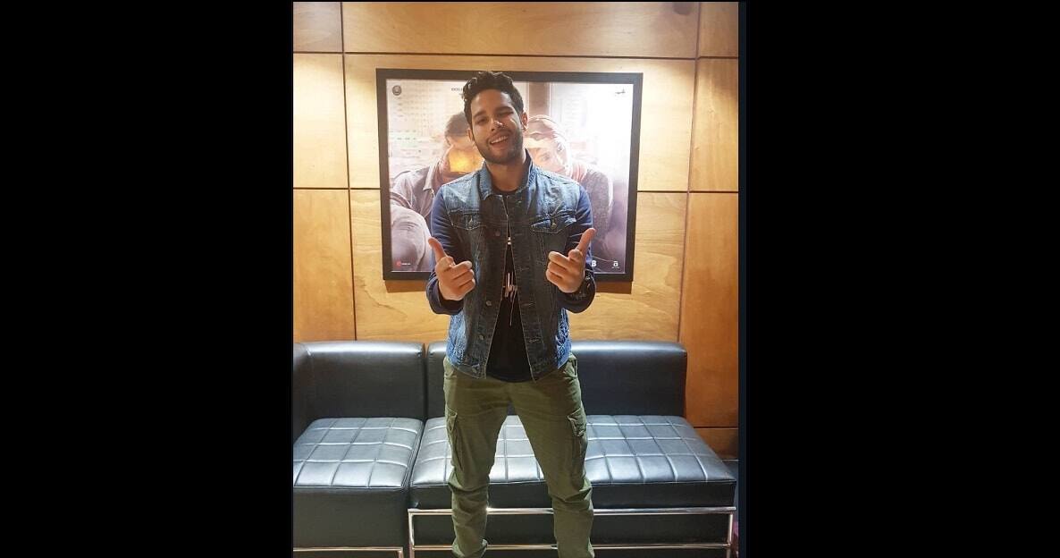 Watch: Gully Boy's Siddhant Chaturvedi aka MC Sher wins the internet as ...