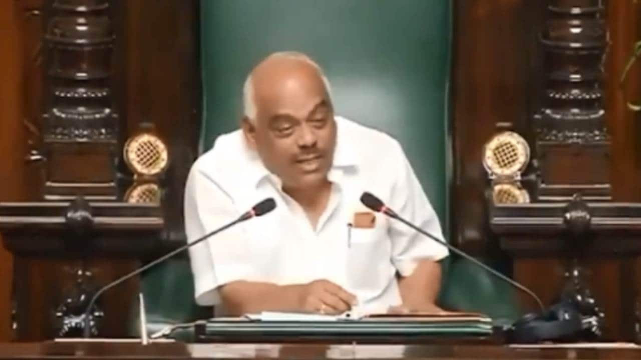 Karnataka political crisis: Speaker Ramesh Kumar moves SC against order ...