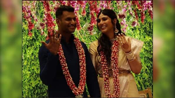 Tamil actor Vishal gets engaged to Arjun Reddy actress Anisha Alla in a ...