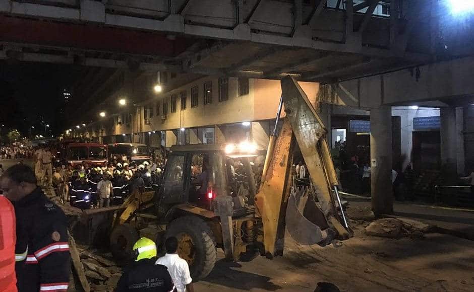 Mumbai CSMT bridge collapse leaves five dead, over 30 injured; rescue ...