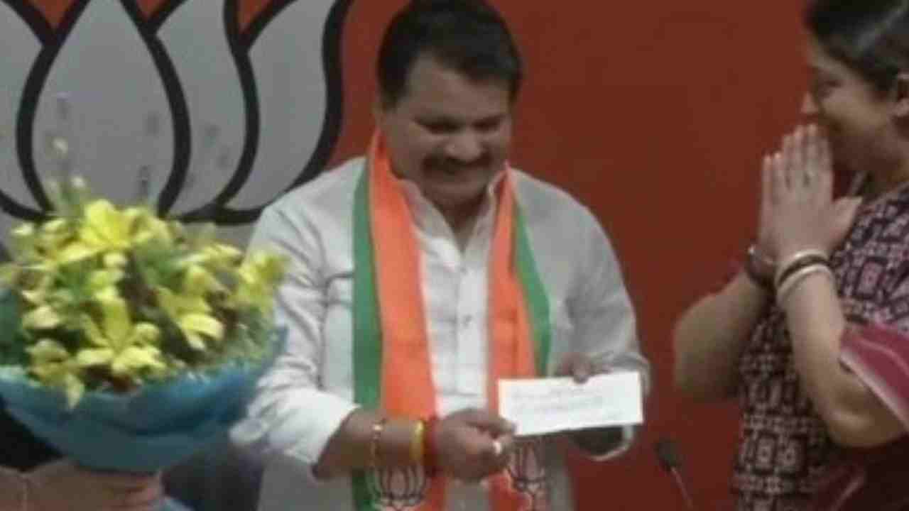 BSP leader and former MLA Chandra Prakash Mishra from Amethi joins BJP ...