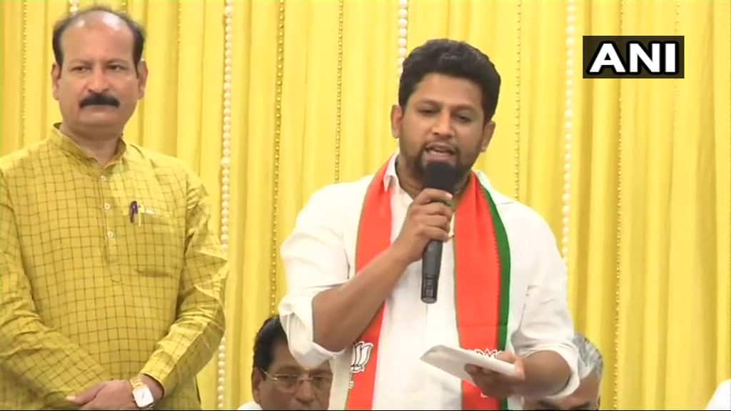 Son of senior Opposition leader, Sujay Vikhe Patil joins BJP; family ...