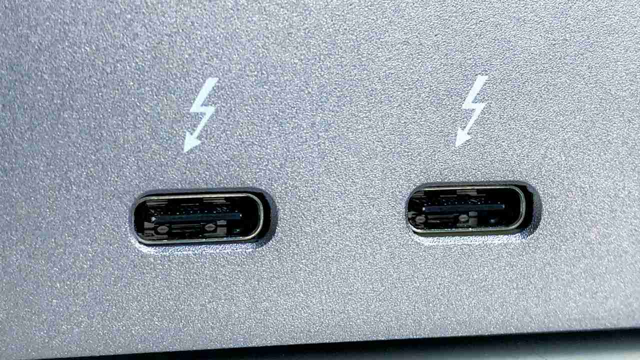 USB4 adopts Intel's Thunderbolt 3 architecture to achieve speeds of up ...