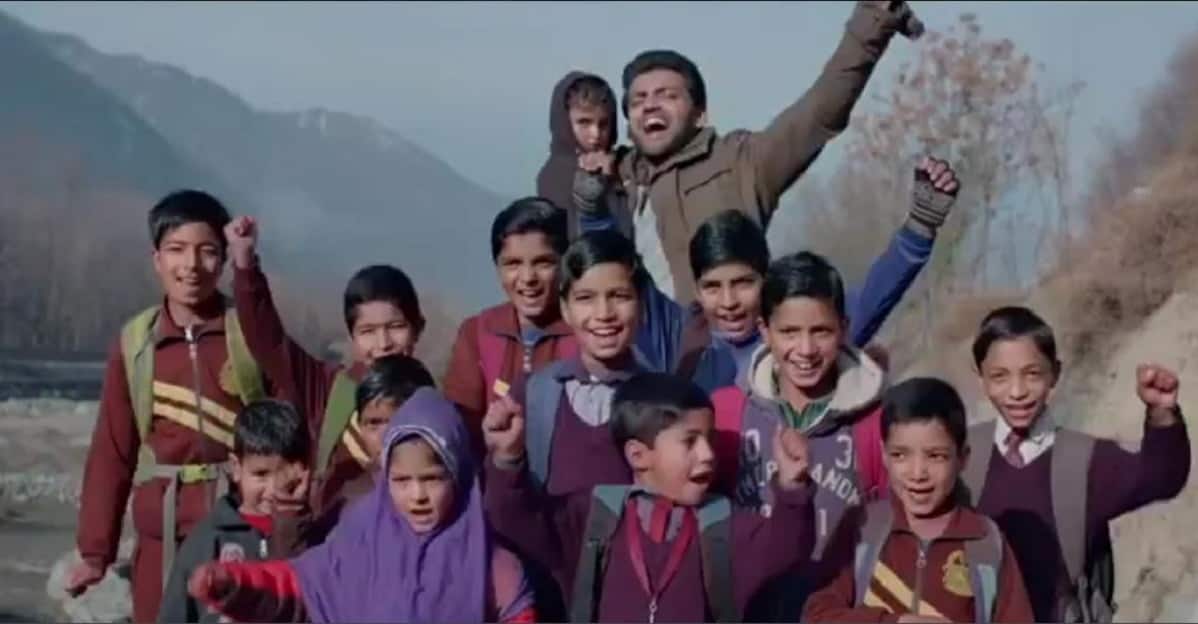 Notebook song 'Safar' sees Zaheer Iqbal on an introspective journey ...