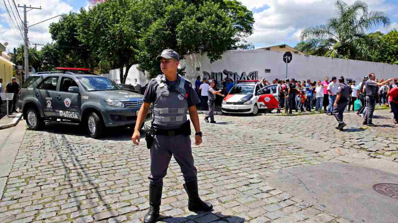 Brazil shooting: At least 11 people killed after gunmen fire at bar in ...