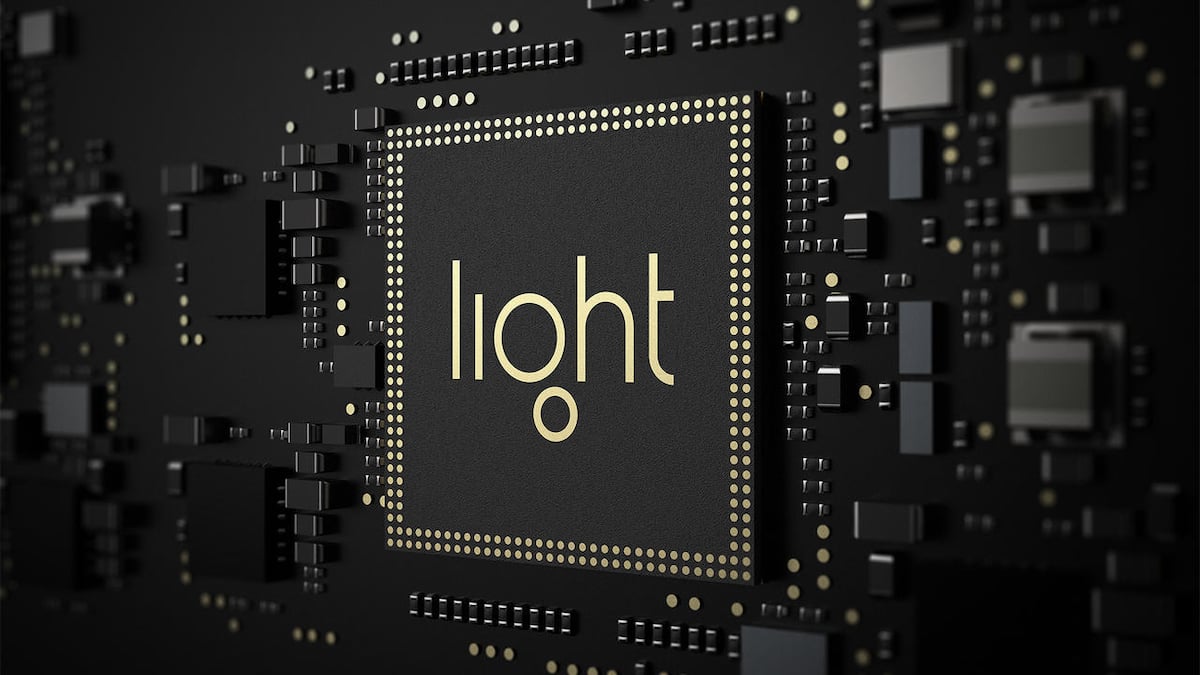 Multi-lens camera solutions company Light plans expanding to self ...