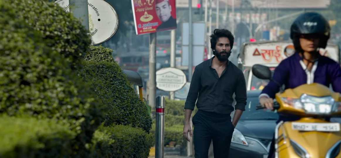 Kabir Singh new song 'Bekhayali' shows Shahid Kapoor coping with ...
