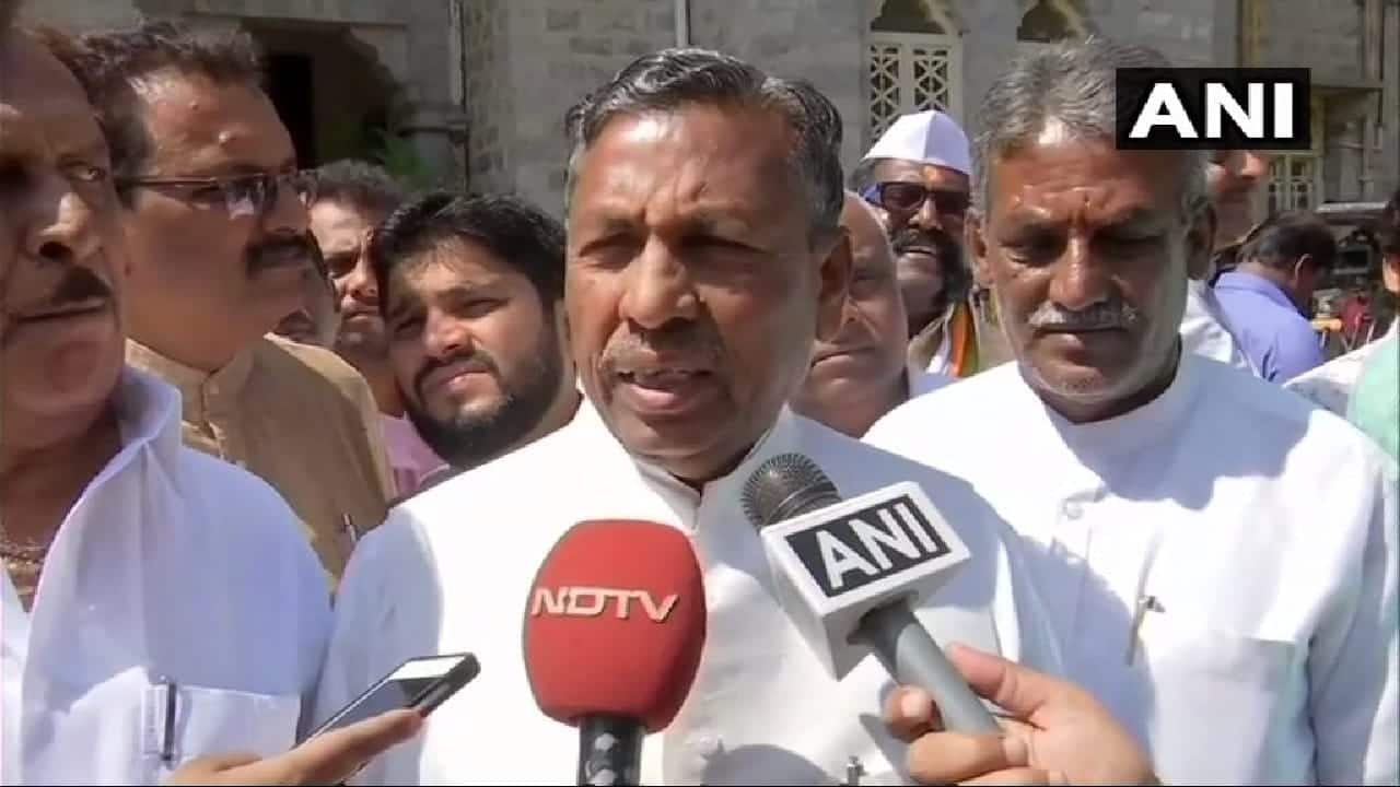 Karnataka political crisis: Senior Congress leader KH Muniyappa says ...
