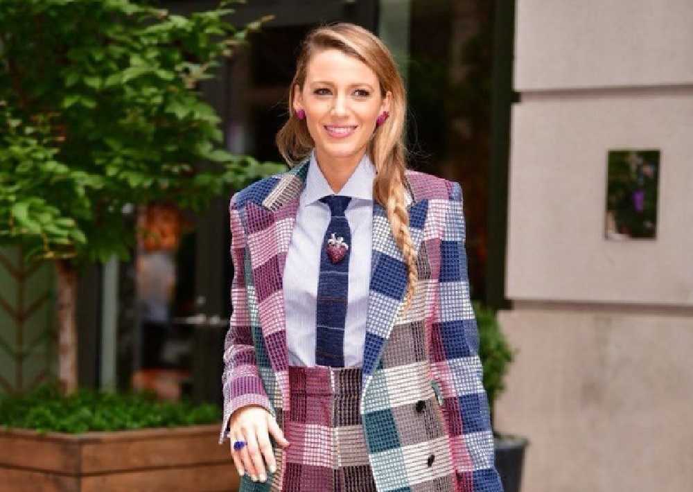 Blake Lively signs first look deal with Amazon; actress working on two ...