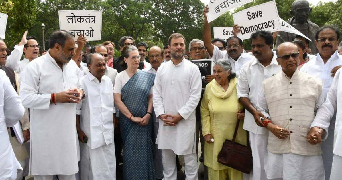 Congress embarks on 'save democracy' protest over crises in Karnataka ...