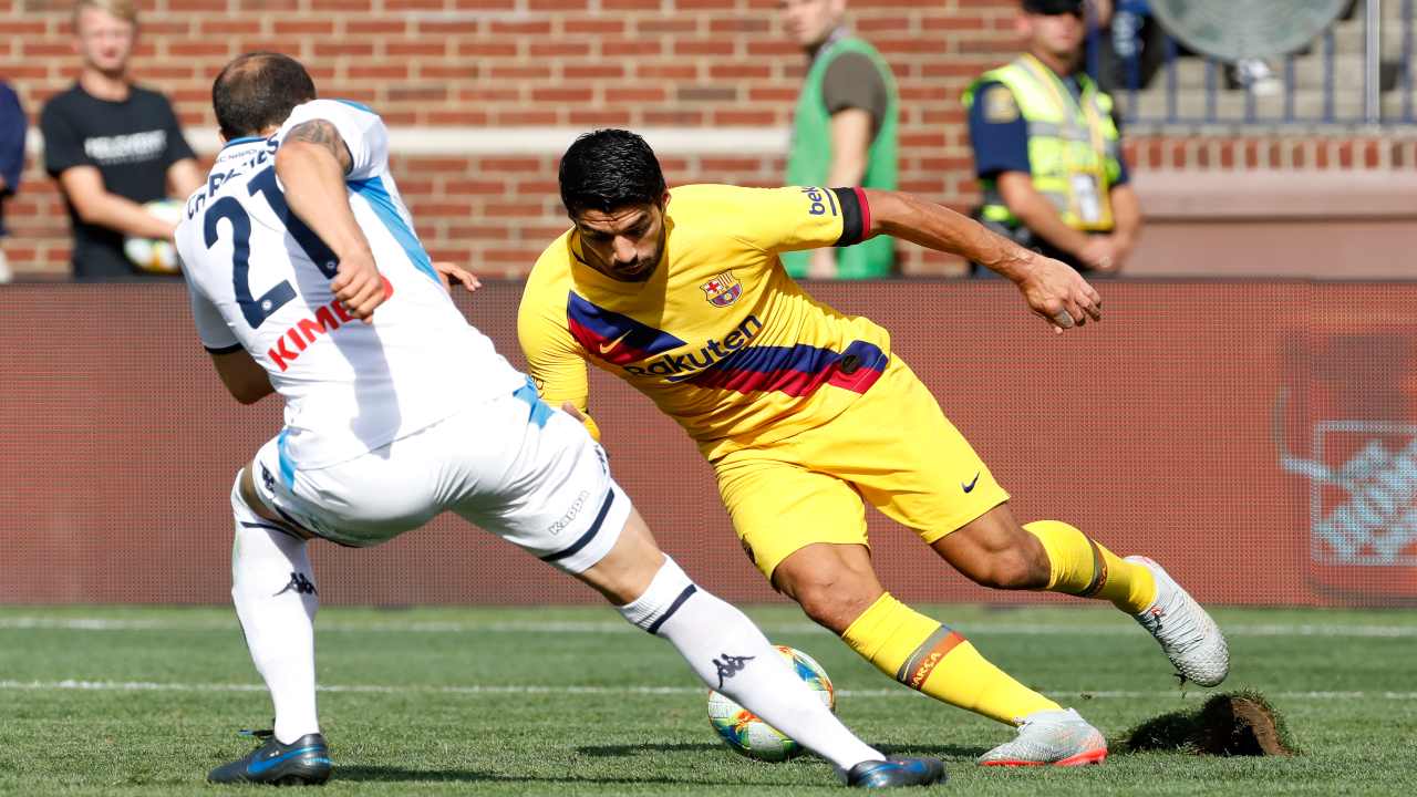 LaLiga: Luis Suarez suffers right leg injury in Barcelona's 1-0 defeat ...