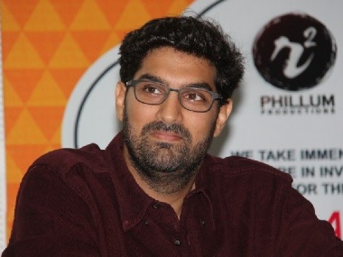 Kunaal Roy Kapur To Star Opposite Sanjay Dutts Niece Nazia Hussain In