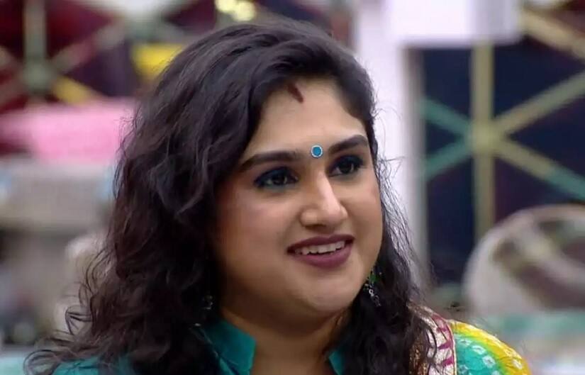 Bigg Boss Tamil 3 weekly updates: Vanitha elected as leader; Cheran ...