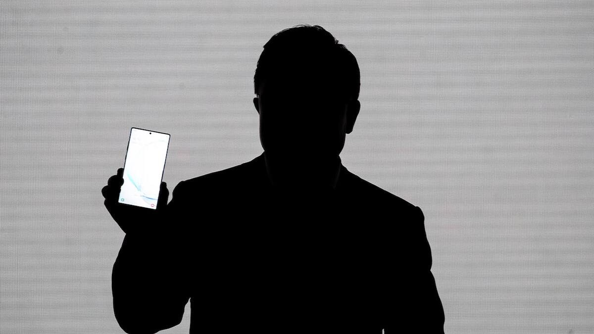 Unofficial Samsung Galaxy S11 renders reveal rectangular camera bump ...