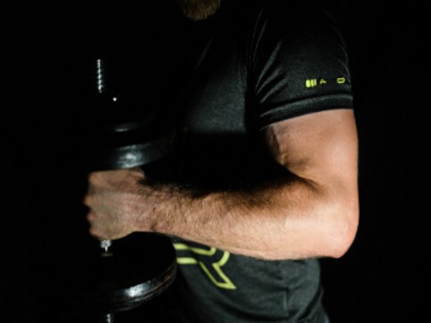 The complete arms workout for beginners part 3: 5 exercises for bigger ...