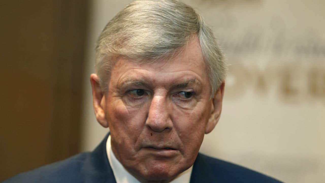 England World Cup winner and West Ham legend Martin Peters dies aged 76 ...
