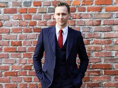 Tom Hiddleston To Lead Netflixs 10 Part Political Series White Stork