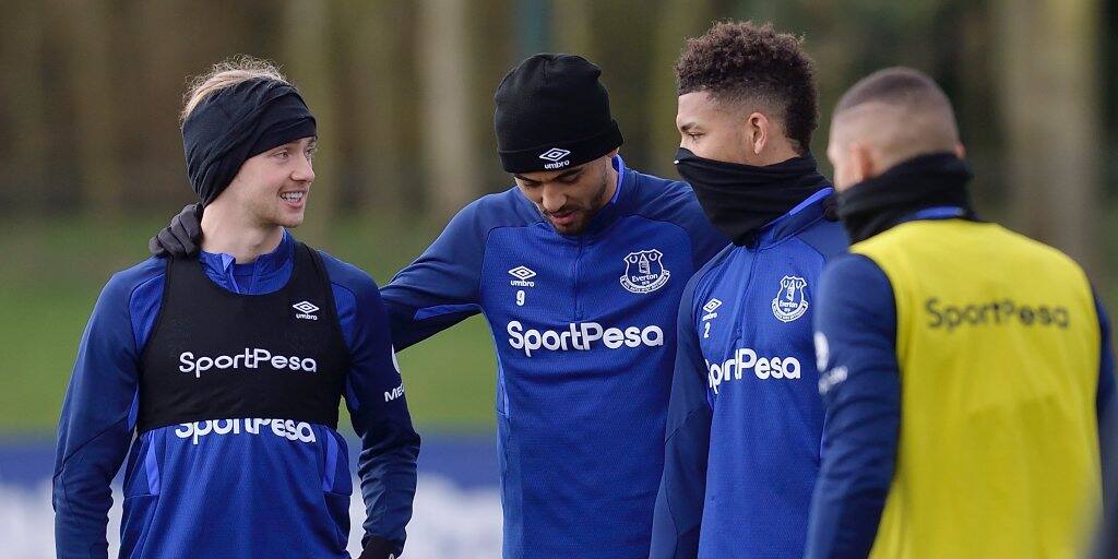 Coronavirus pandemic: Everton first-team squad, coaching staff in self ...