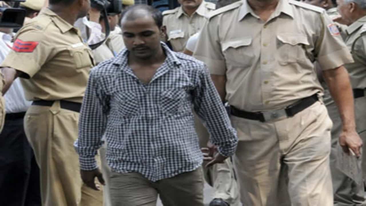 2012 Delhi gangrape: Convict Mukesh Singh seeks quashing of death ...